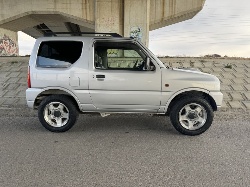 スズキ・ジムニーJB23 AT 1型 | パーツの杜