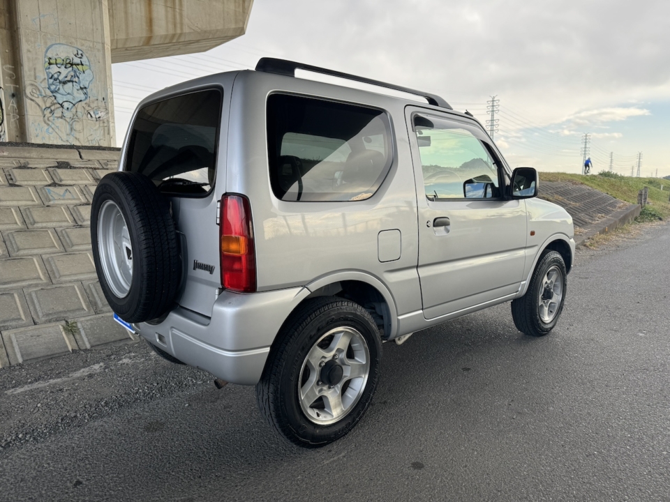 スズキ・ジムニーJB23 AT 1型 | パーツの杜